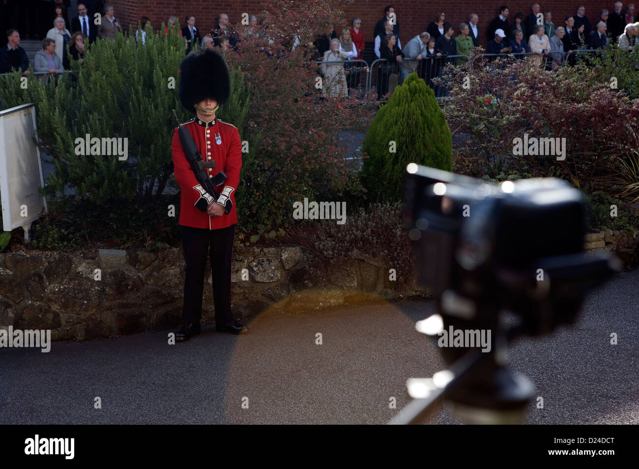 British Guards soldiers in full ceremonial outfits attracting attention ...
