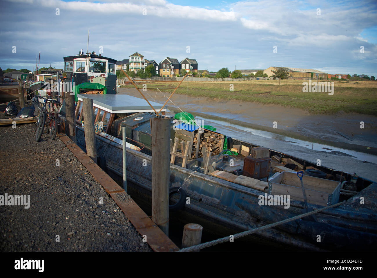 Faversham Kent River Harbour Harbor UK Stock Photo - Alamy