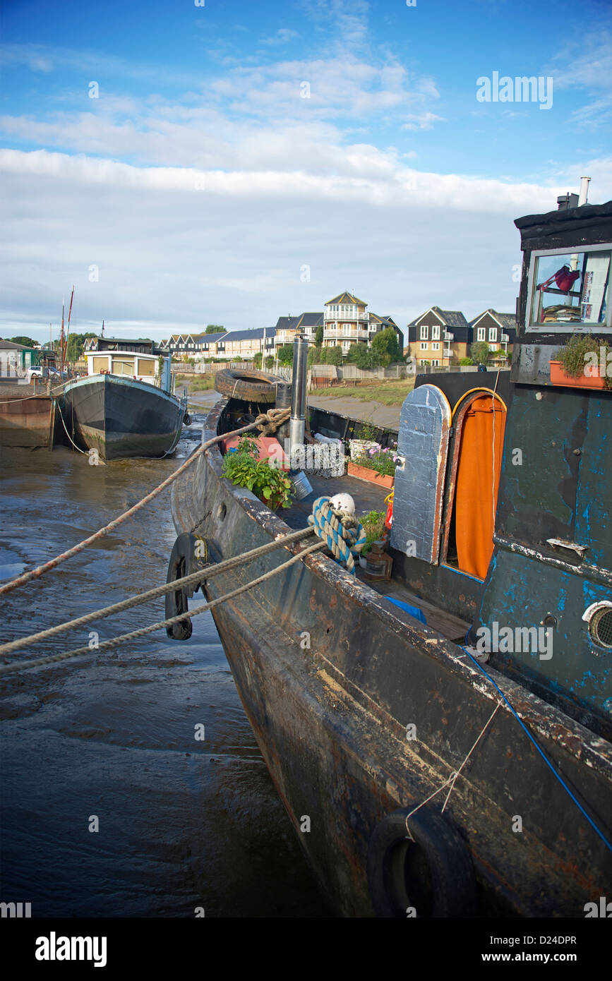 Faversham harbour hi-res stock photography and images - Alamy