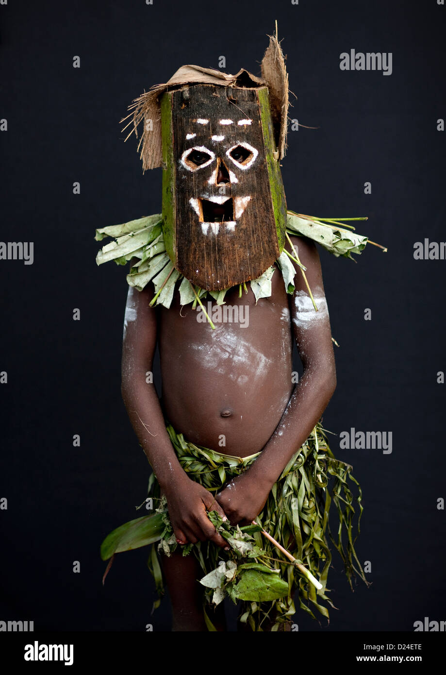 Malagan Tatuana Masks Dance, New Ireland Island, Papua New Guinea Stock ...
