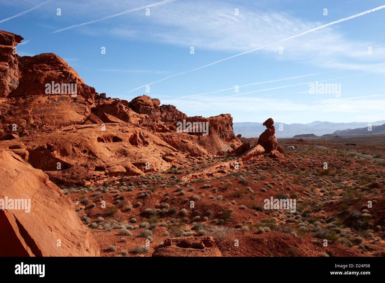 Geology in the desert hi-res stock photography and images - Alamy