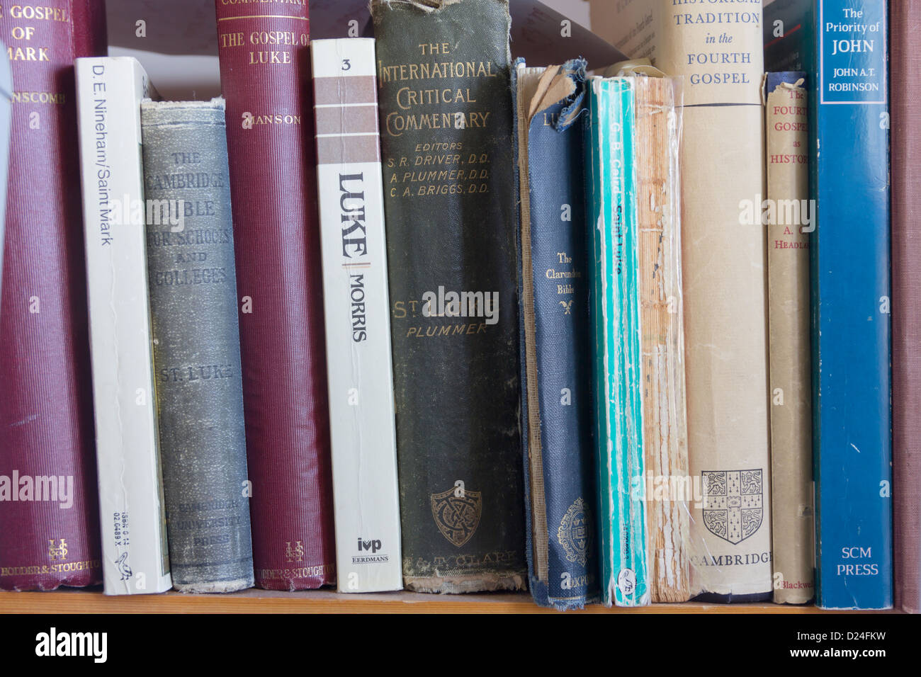Christian bookshelf hi-res stock photography and images - Alamy