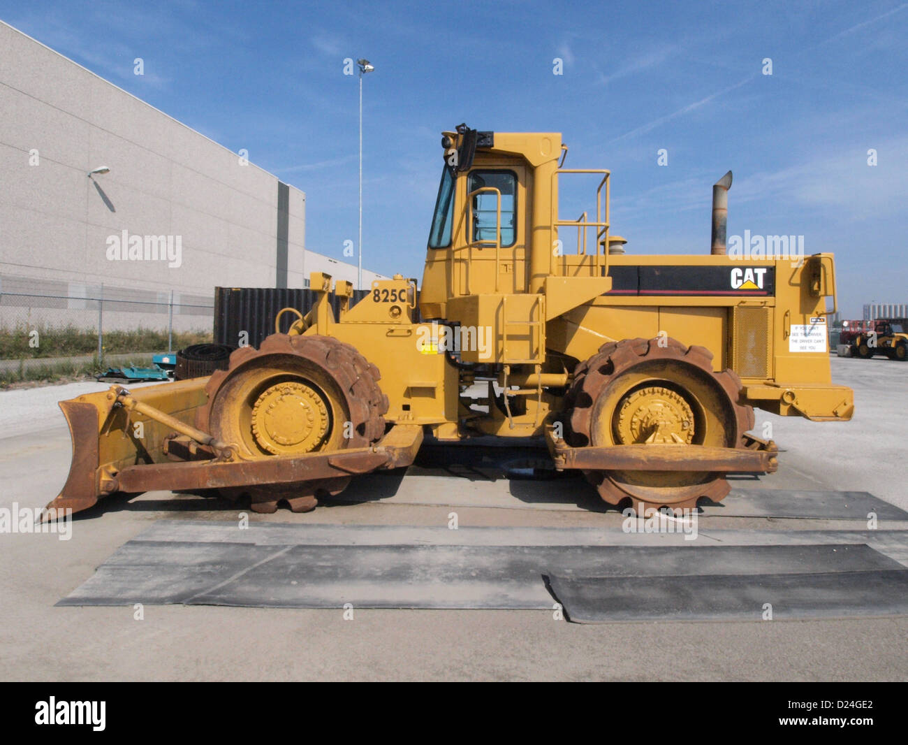 construction plant vehicles trucks Stock Photo - Alamy