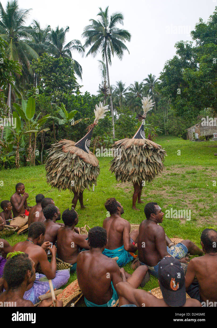 Tubuan Dance With Duk Duk Giant Masks, Rabaul, East New Britain, Papua ...