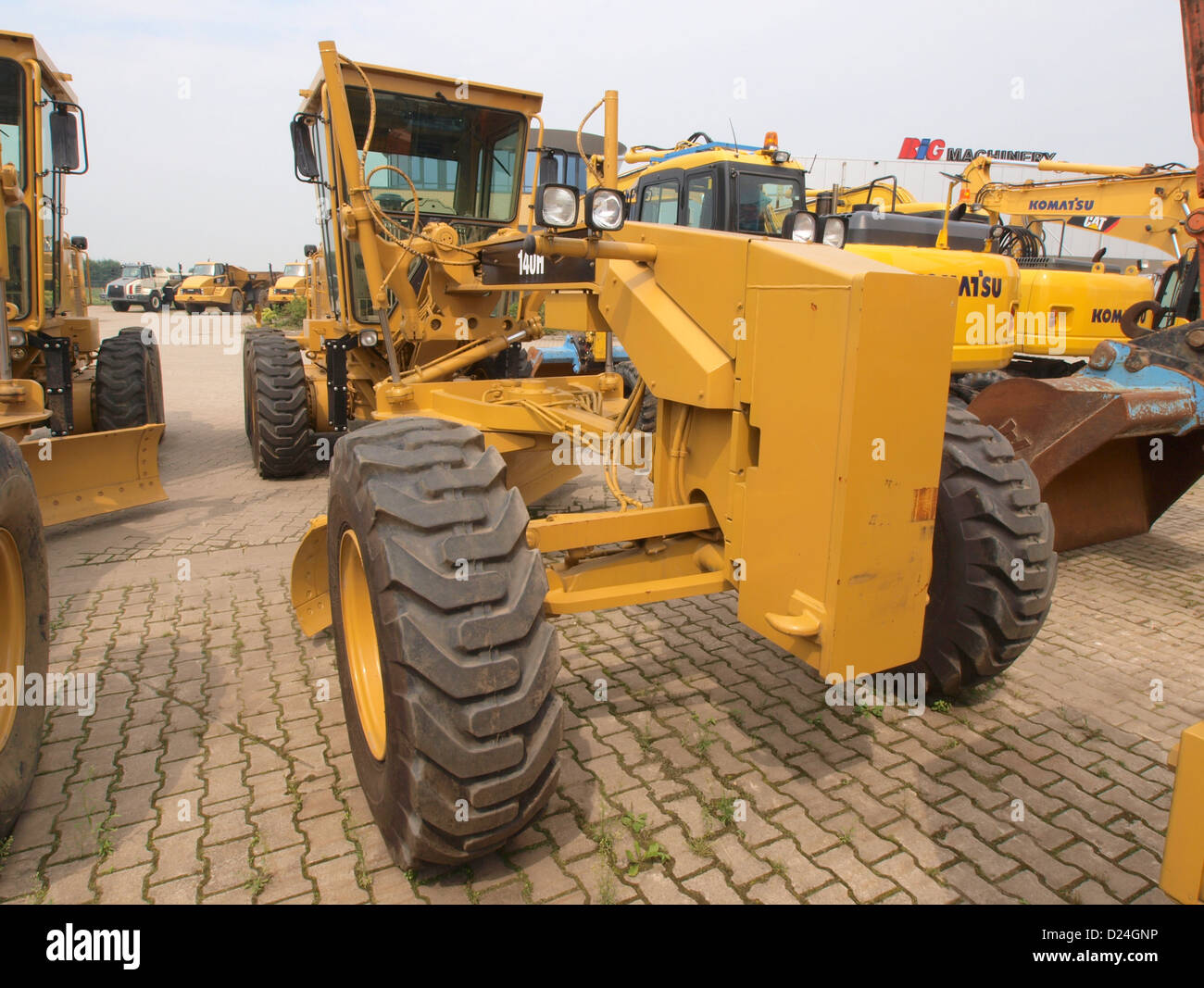 construction plant vehicles trucks Stock Photo - Alamy