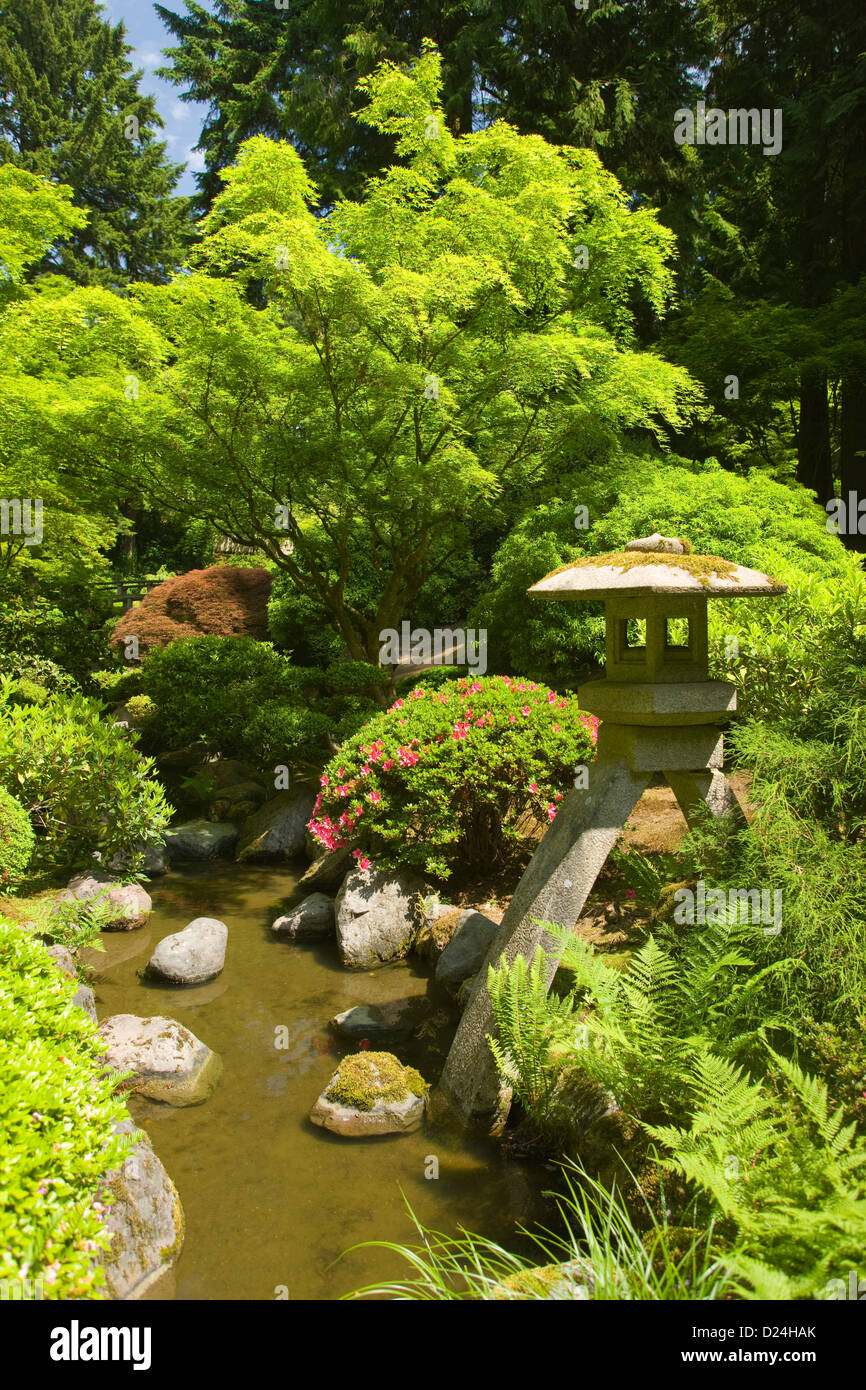 Portland oregon japanese garden hi-res stock photography and images - Alamy