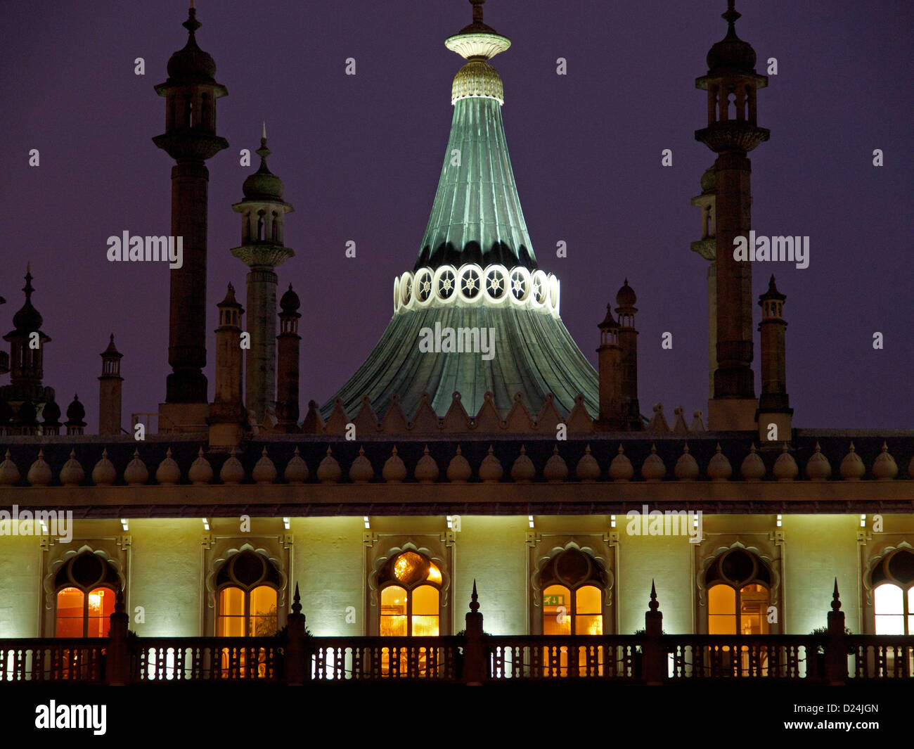 The Royal Pavilion, Brighton, at night Stock Photo - Alamy