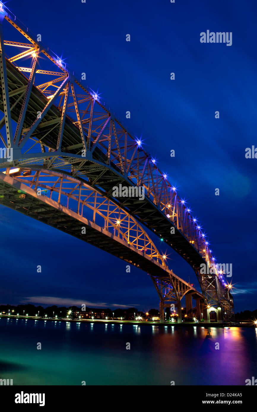 Very wide river hi-res stock photography and images - Alamy