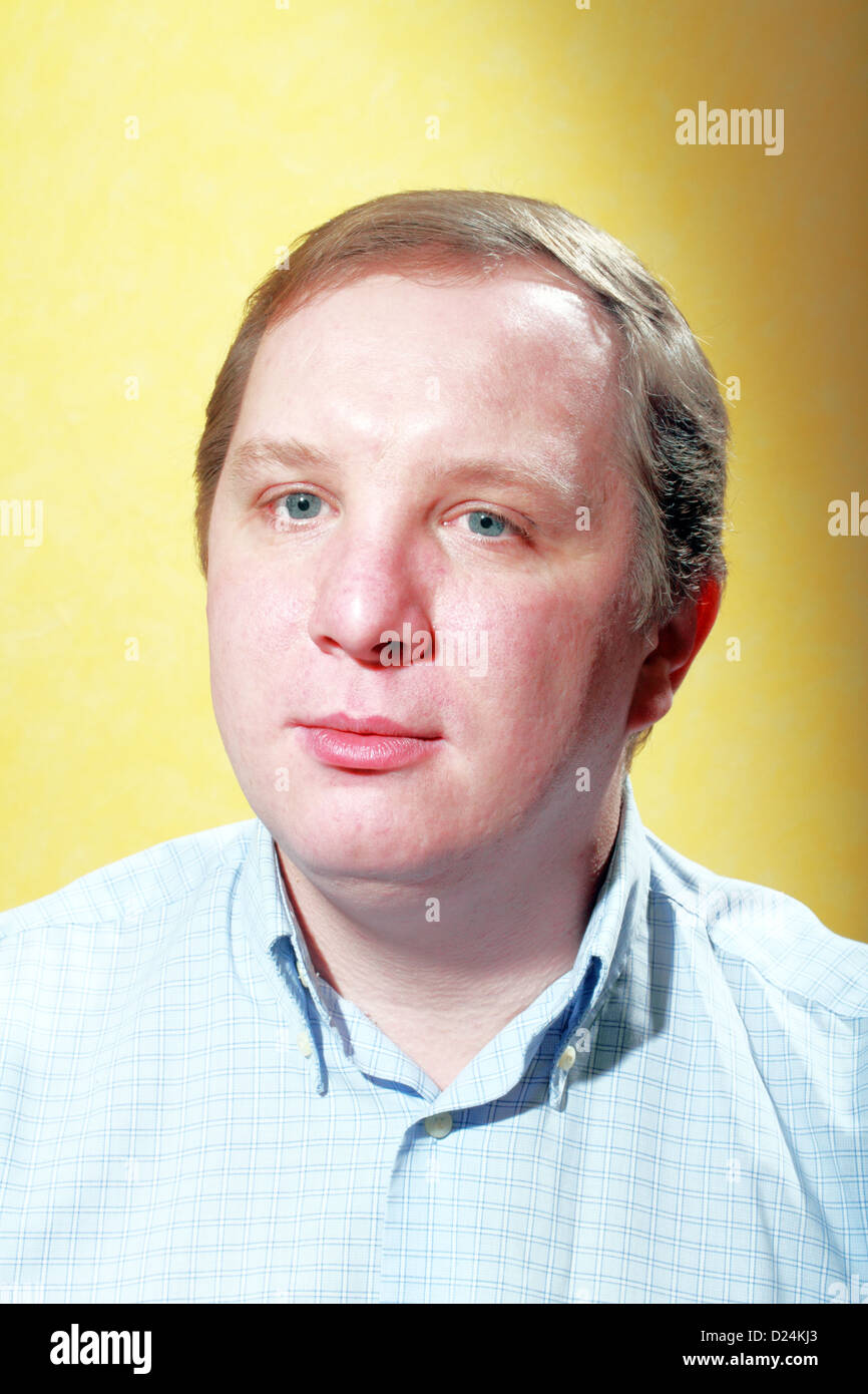 Young man alone portrait people hi-res stock photography and images - Alamy