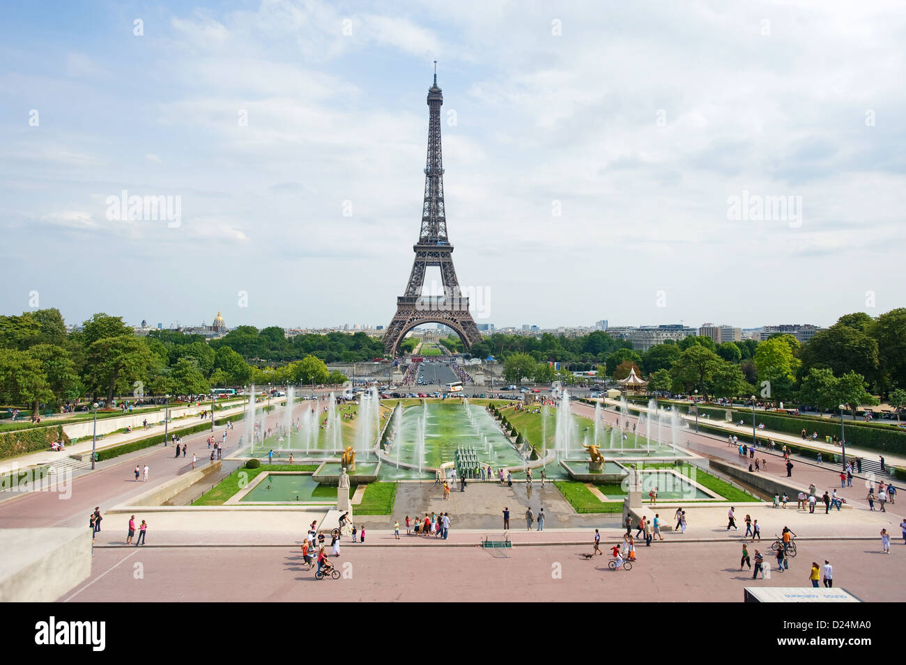 Paris, France, the Eiffel Tower with its fountains of the Jardins du ...