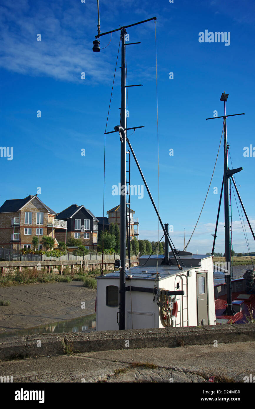 Faversham Kent River Harbour Harbor UK Stock Photo - Alamy