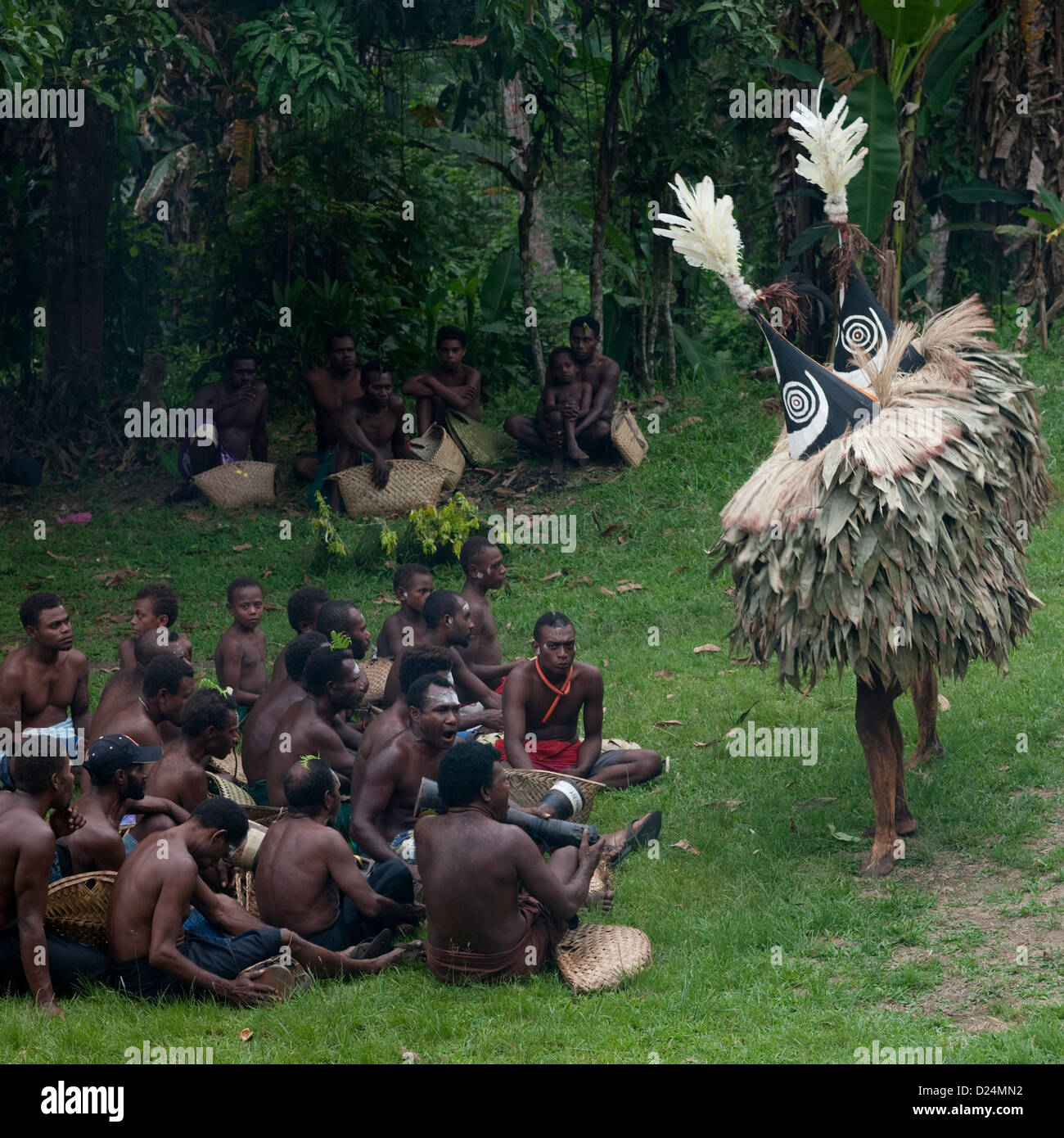 Papua new guinea mask festival rabaul High Resolution Stock Photography ...