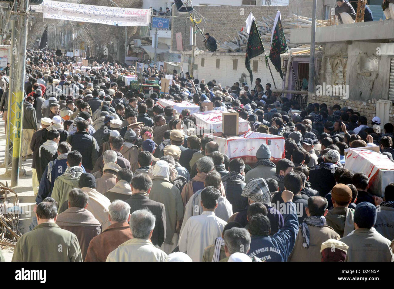 Shiite Muslim along with dead bodies that were killed in Alamdar Road ... Shiite Muslim along with dead bodies that were killed in Alamdar Road ...
