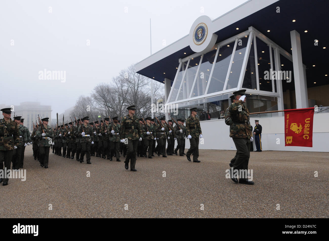 Reviewing stand hi-res stock photography and images - Alamy