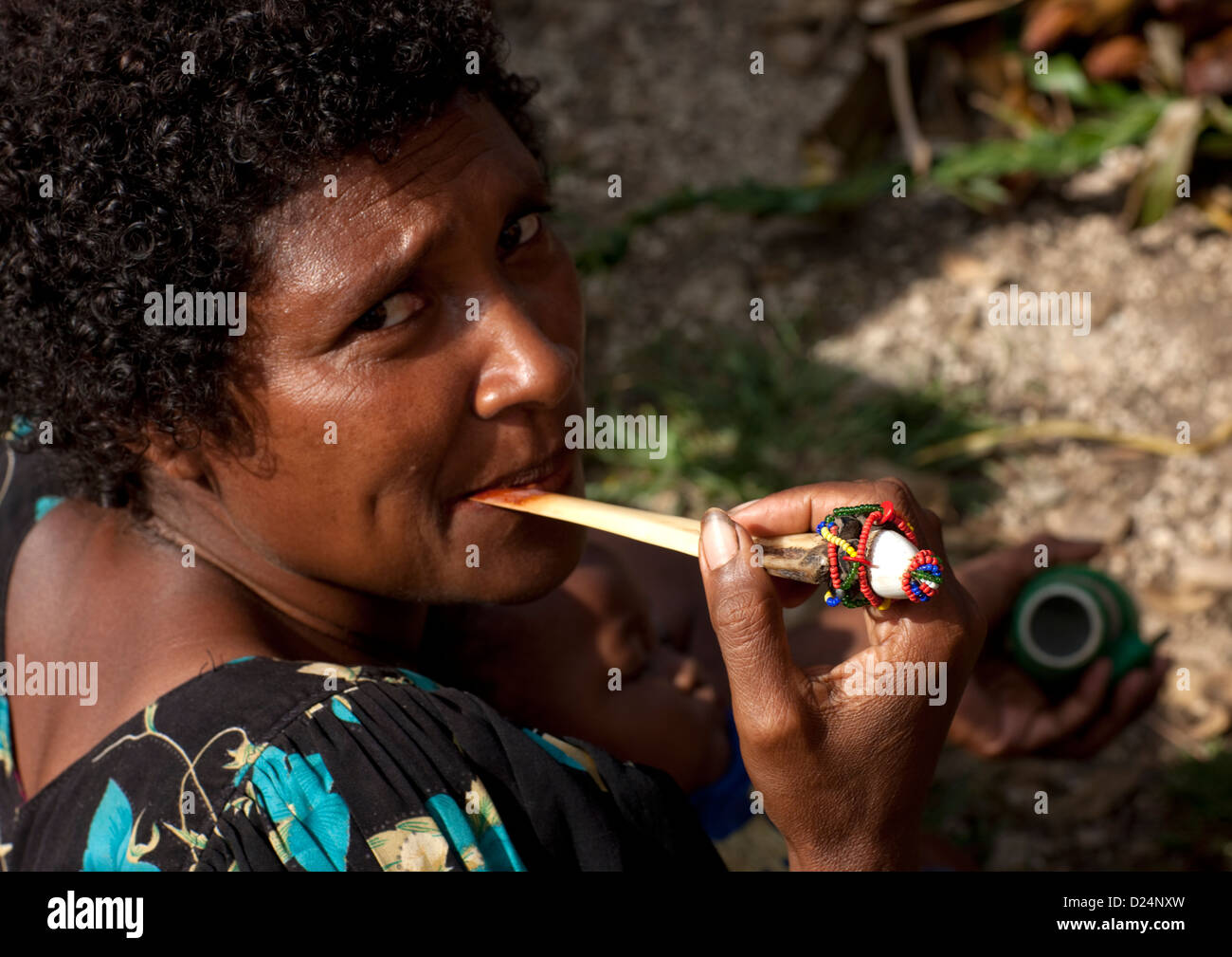 Chewing betel nut hi-res stock photography and images - Alamy