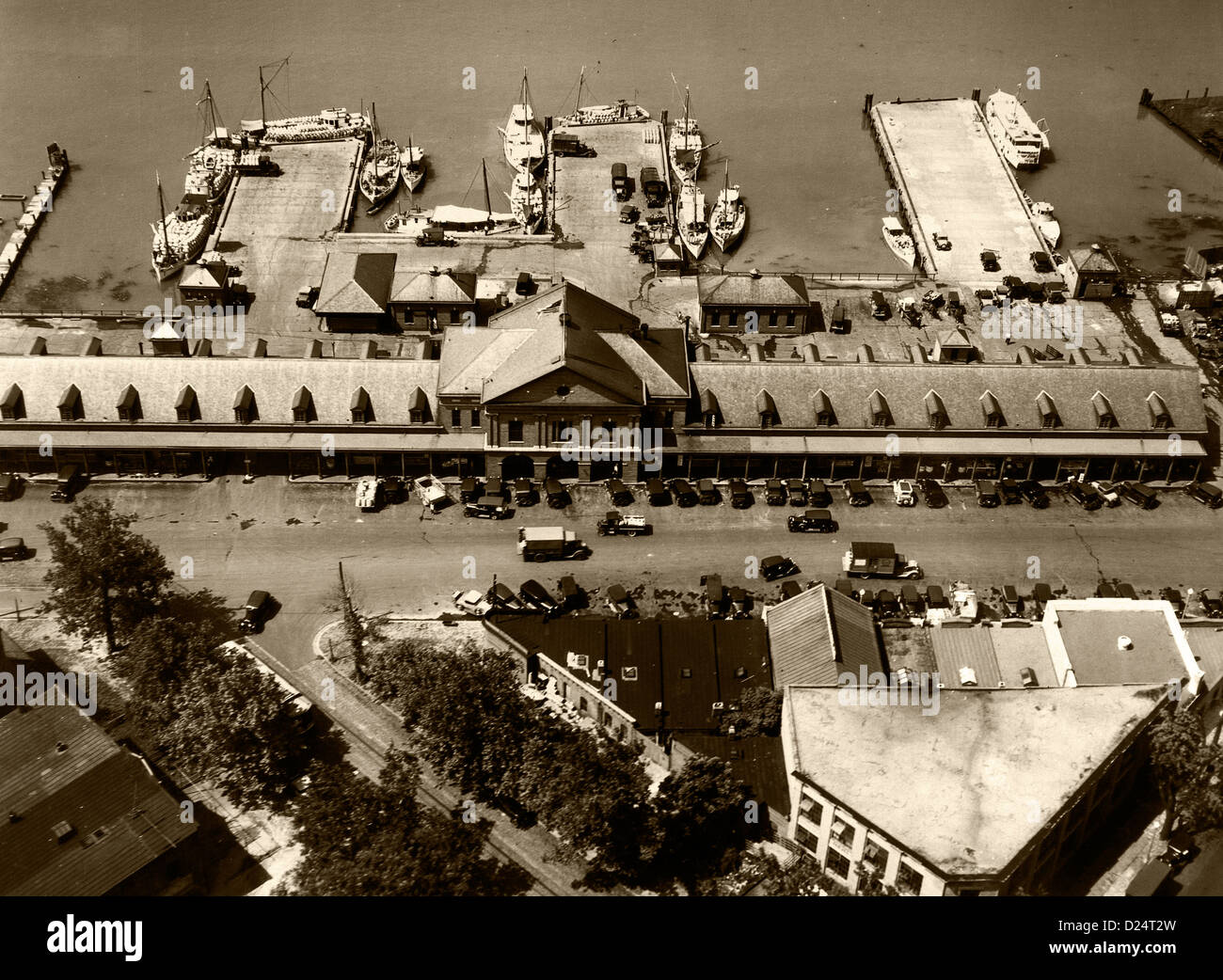 Vintage fish market High Resolution Stock Photography and Images - Alamy