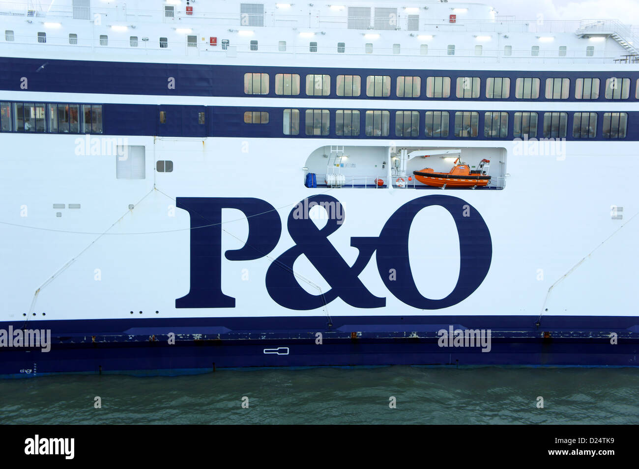 Dover calais ferry crossing english hi-res stock photography and images ...