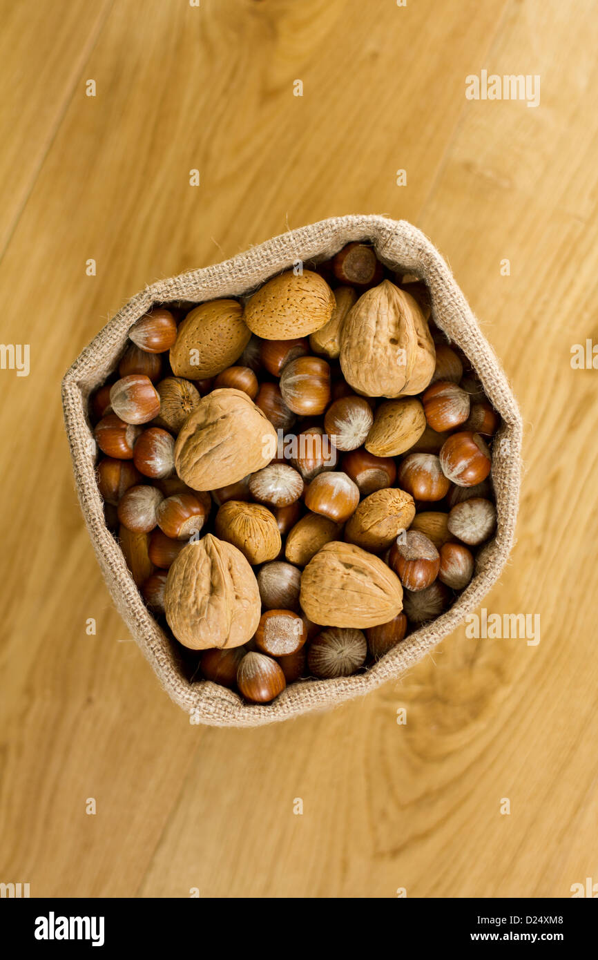 Nuts and sack full hi-res stock photography and images - Alamy