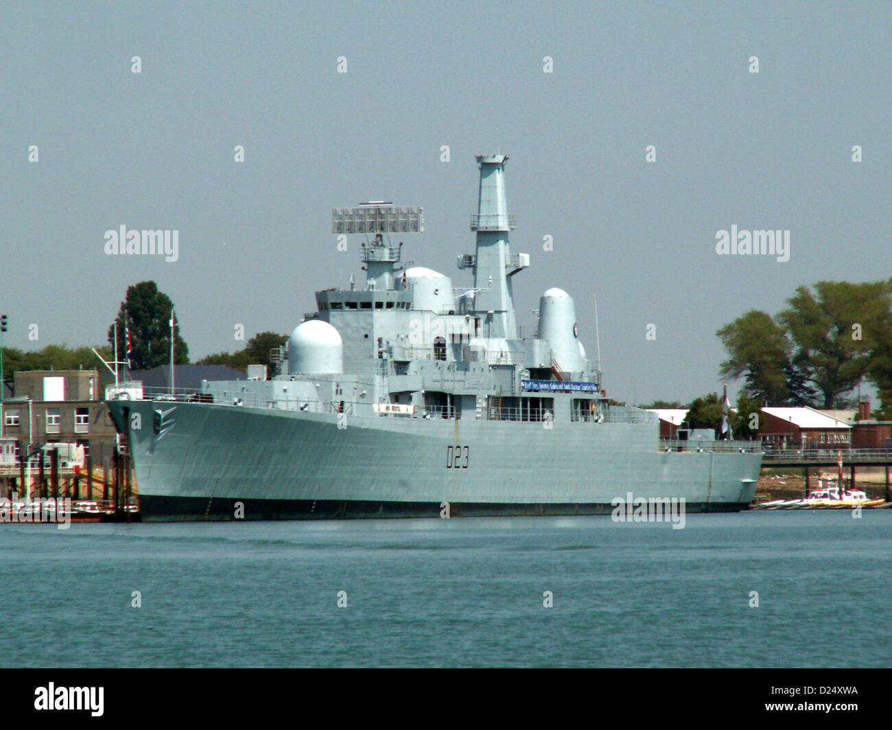 Hms bristol hi-res stock photography and images - Alamy