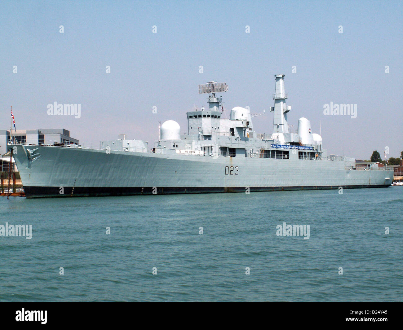 Hms bristol hi-res stock photography and images - Alamy