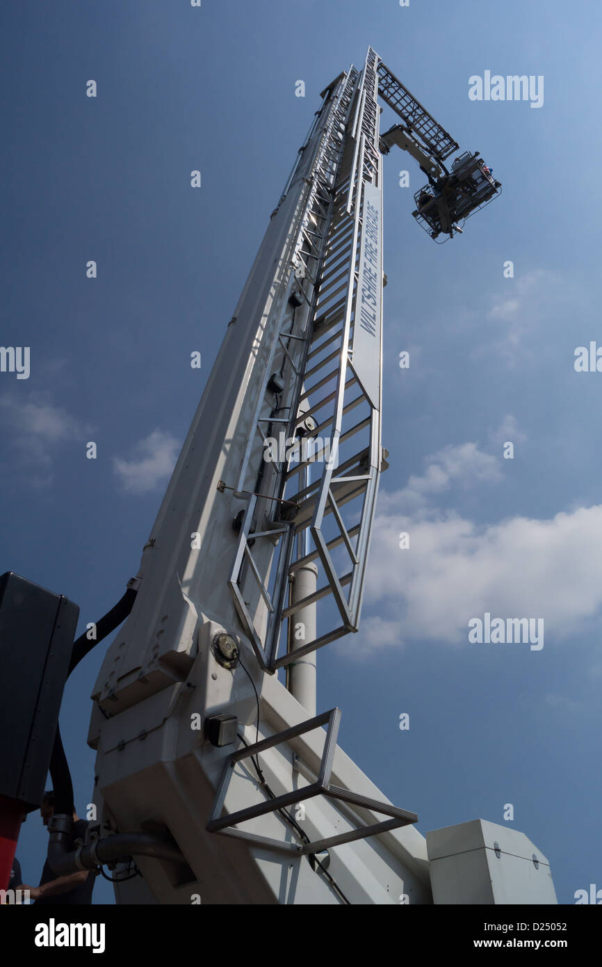 Fire ladder hi-res stock photography and images - Alamy