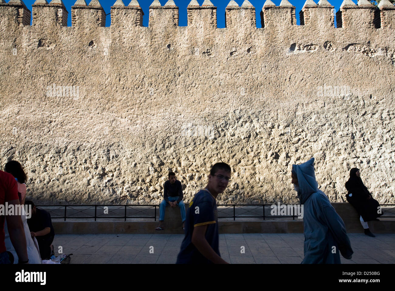 Walk along old wall ramparts hi-res stock photography and images - Alamy