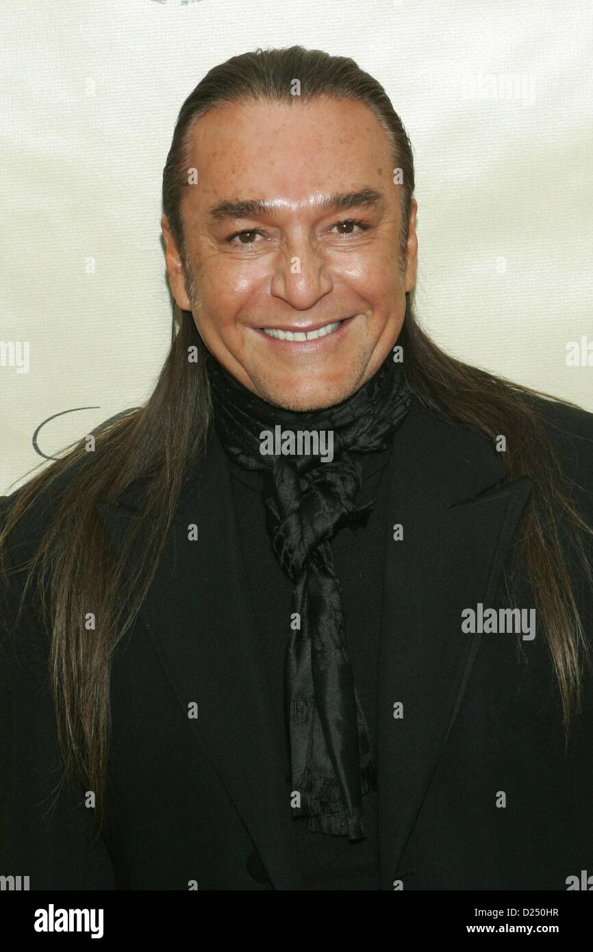 Nick chavez hi-res stock photography and images - Alamy