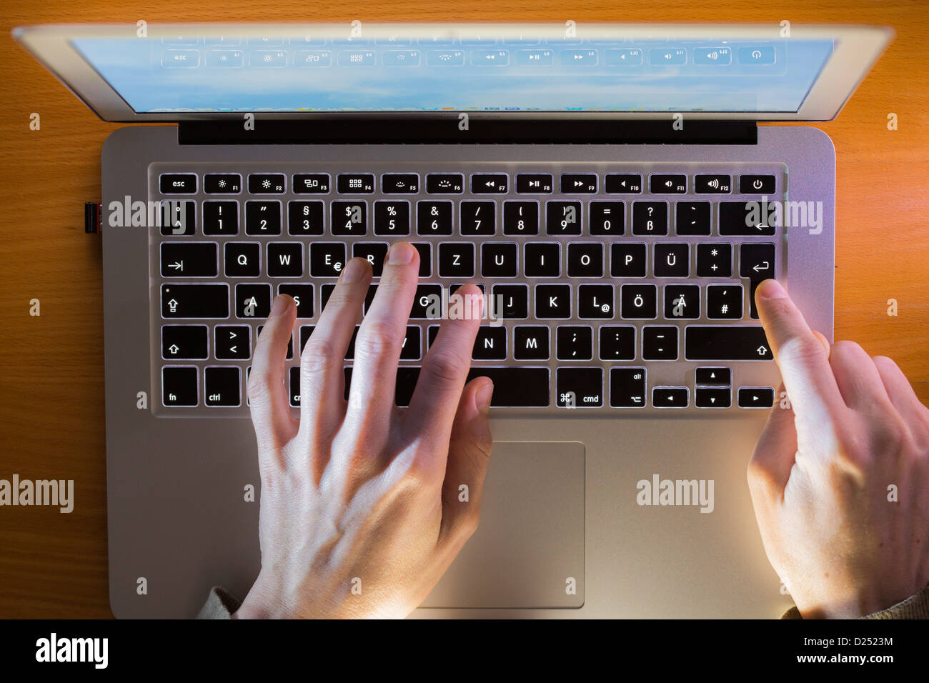 Typing display hi-res stock photography and images - Alamy
