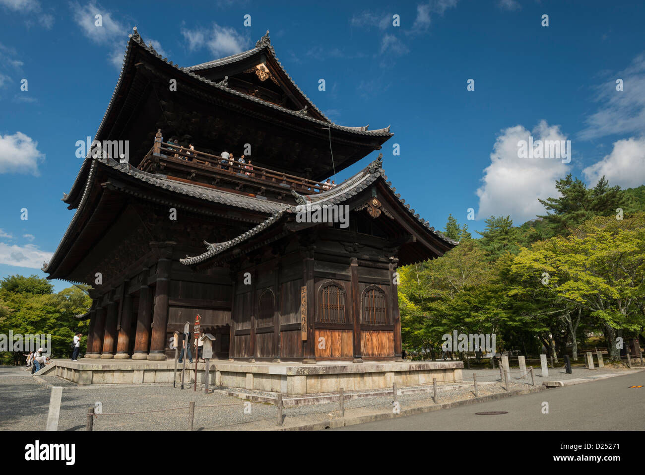 Sanmon Entrance Gate, Nanzenji Temple, Kyoto Japan Stock Photo - Alamy