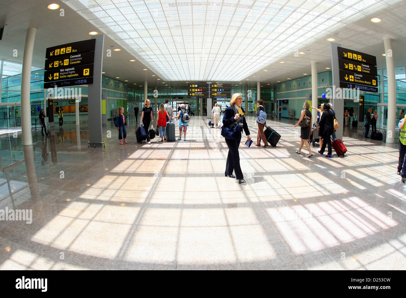 Aeroport barcelona el prat hi-res stock photography and images - Alamy