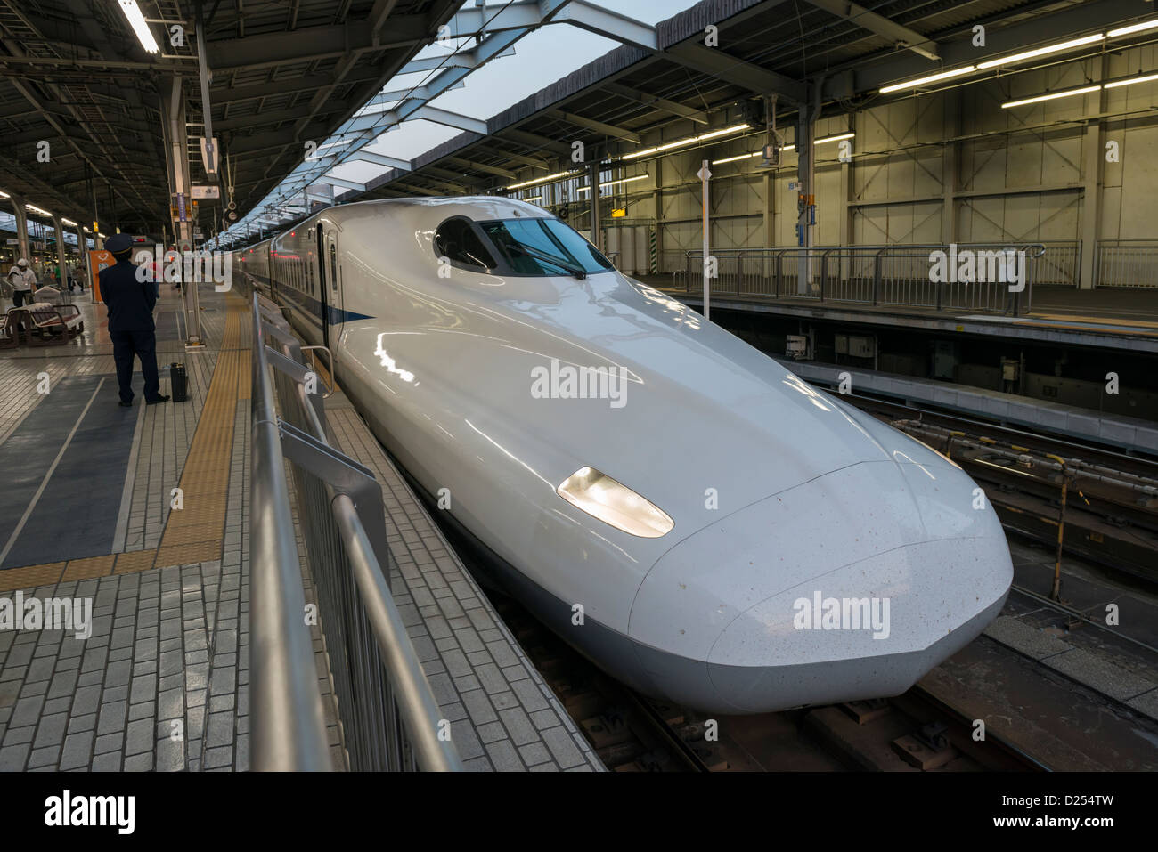 N700 Series Shinkansen Bullet Train at Kyoto Station Stock Photo - Alamy