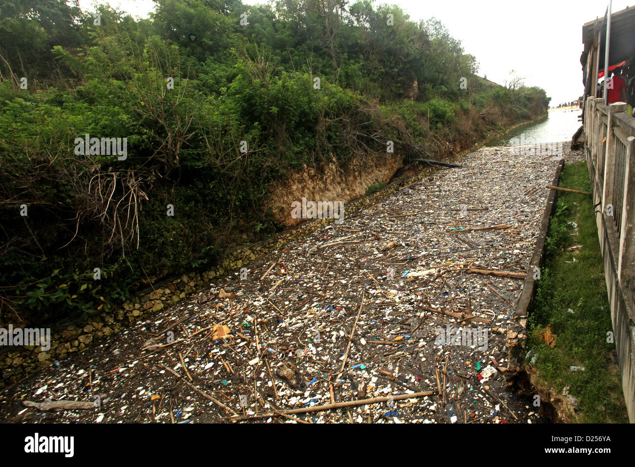 Plastic trash at bali's kuta beach hi-res stock photography and images ...