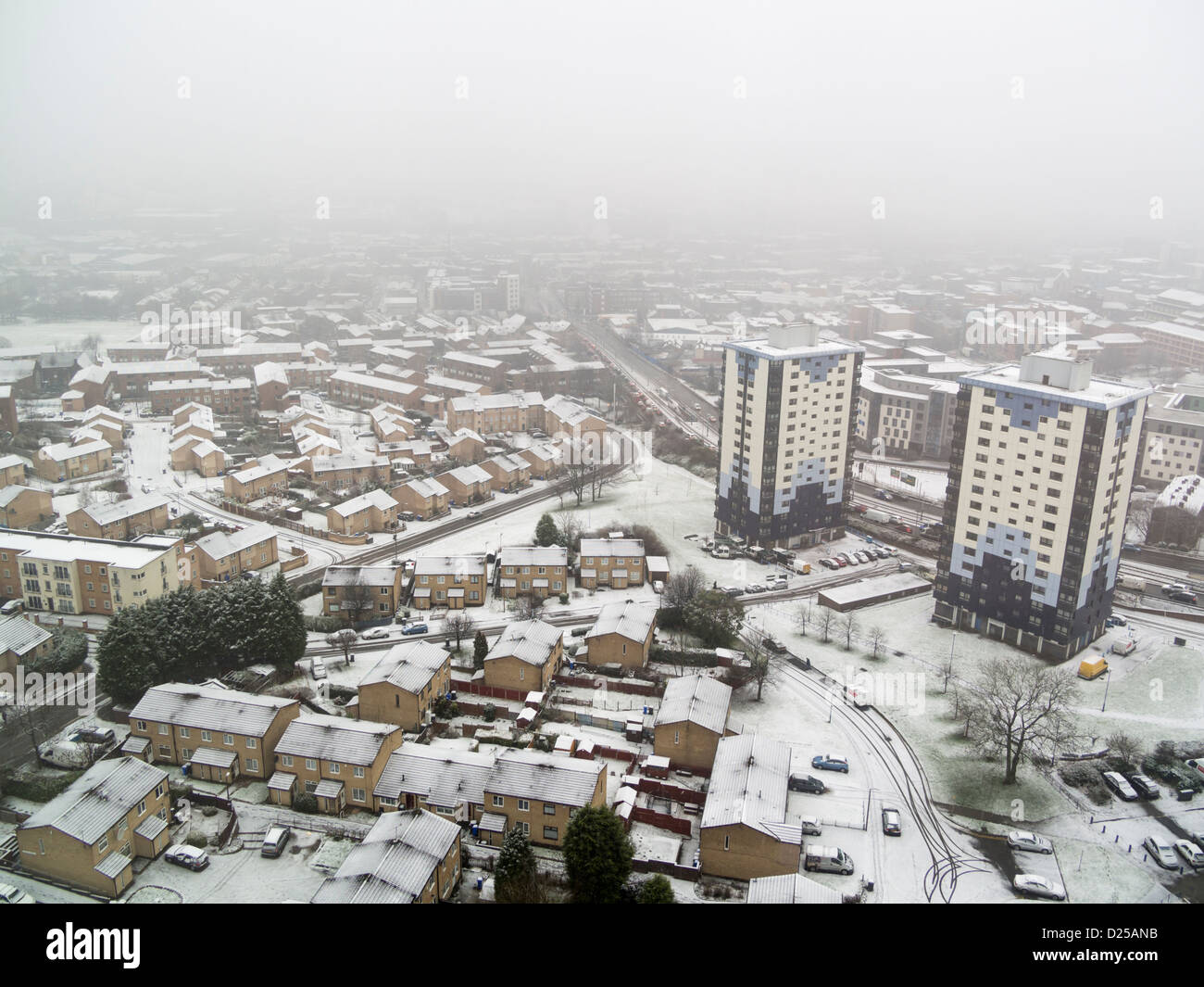 Snow scenes after heavy snowfall in January 2013 across Britain ...