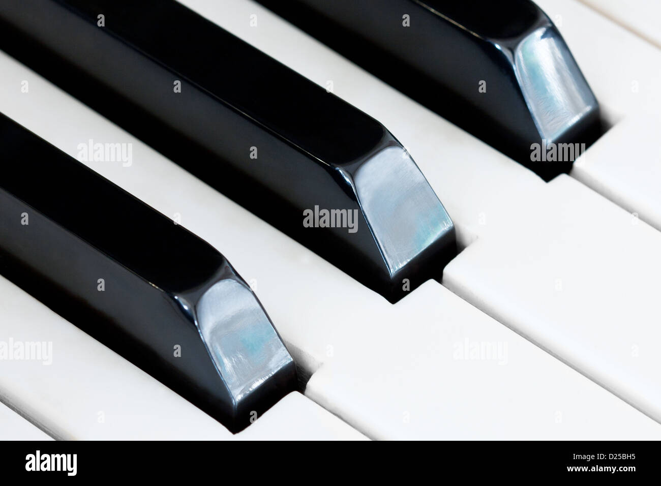 Close-up shot of piano keys Stock Photo - Alamy