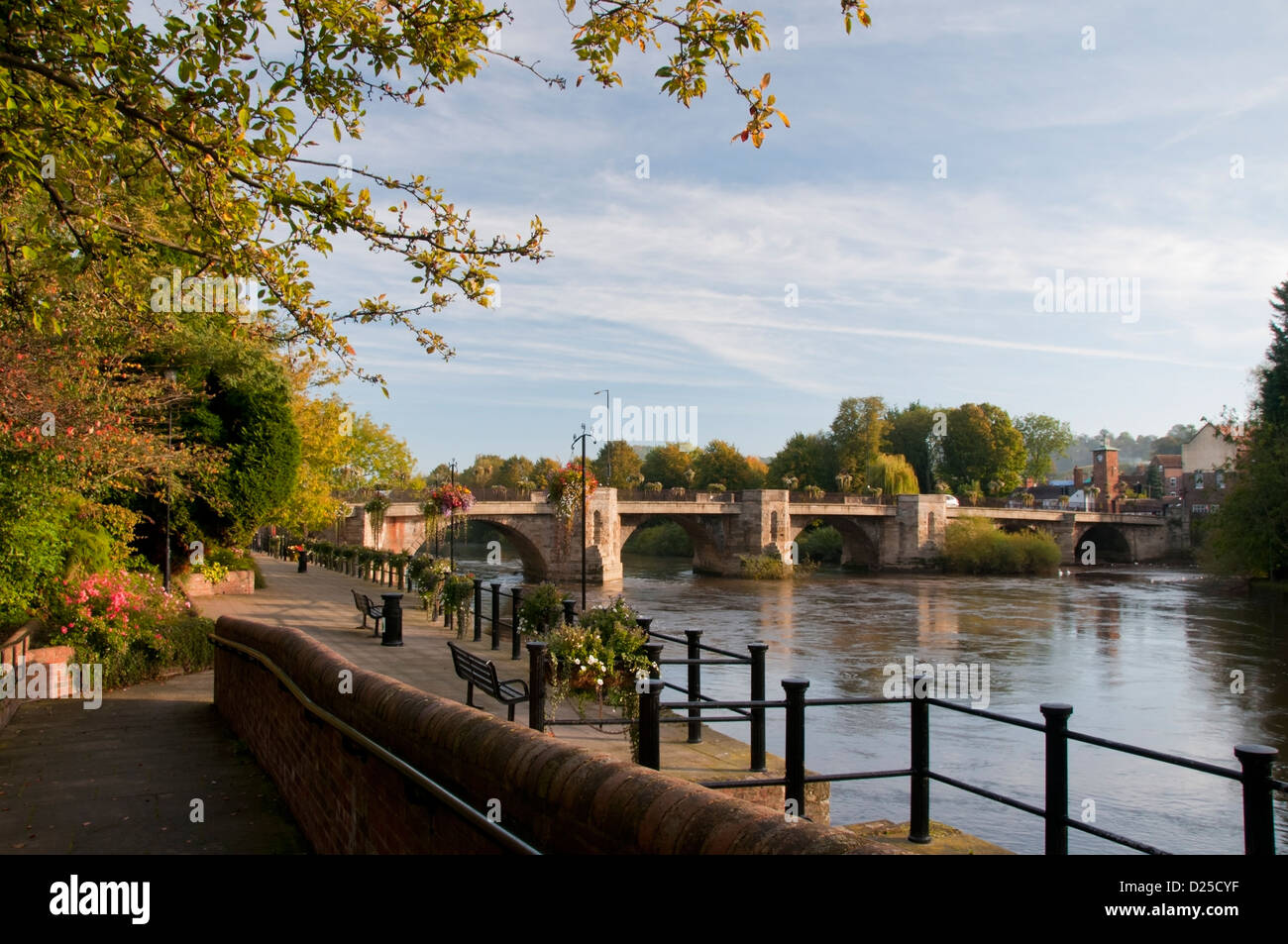 Bridgnorth bridge hi-res stock photography and images - Alamy