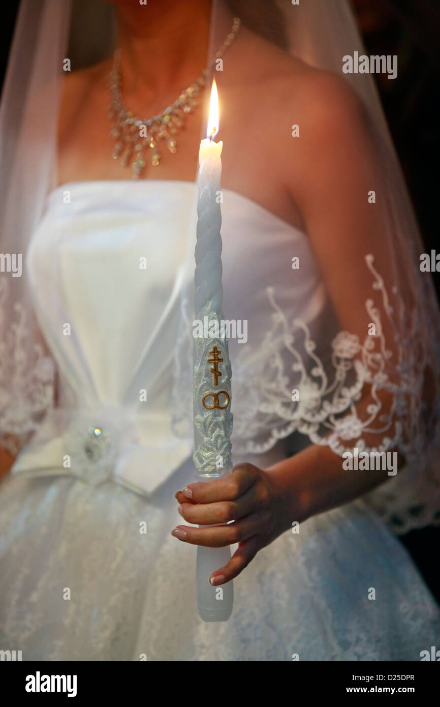 The bride on ceremony of wedding - internal church Stock Photo - Alamy