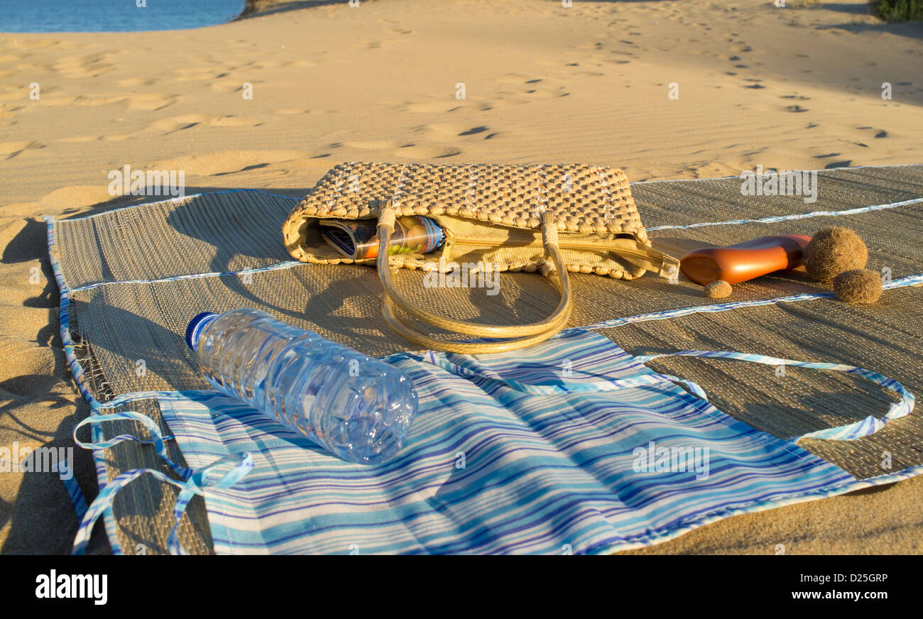 All sorts of items for a perfect day on the beach Stock Photo - Alamy