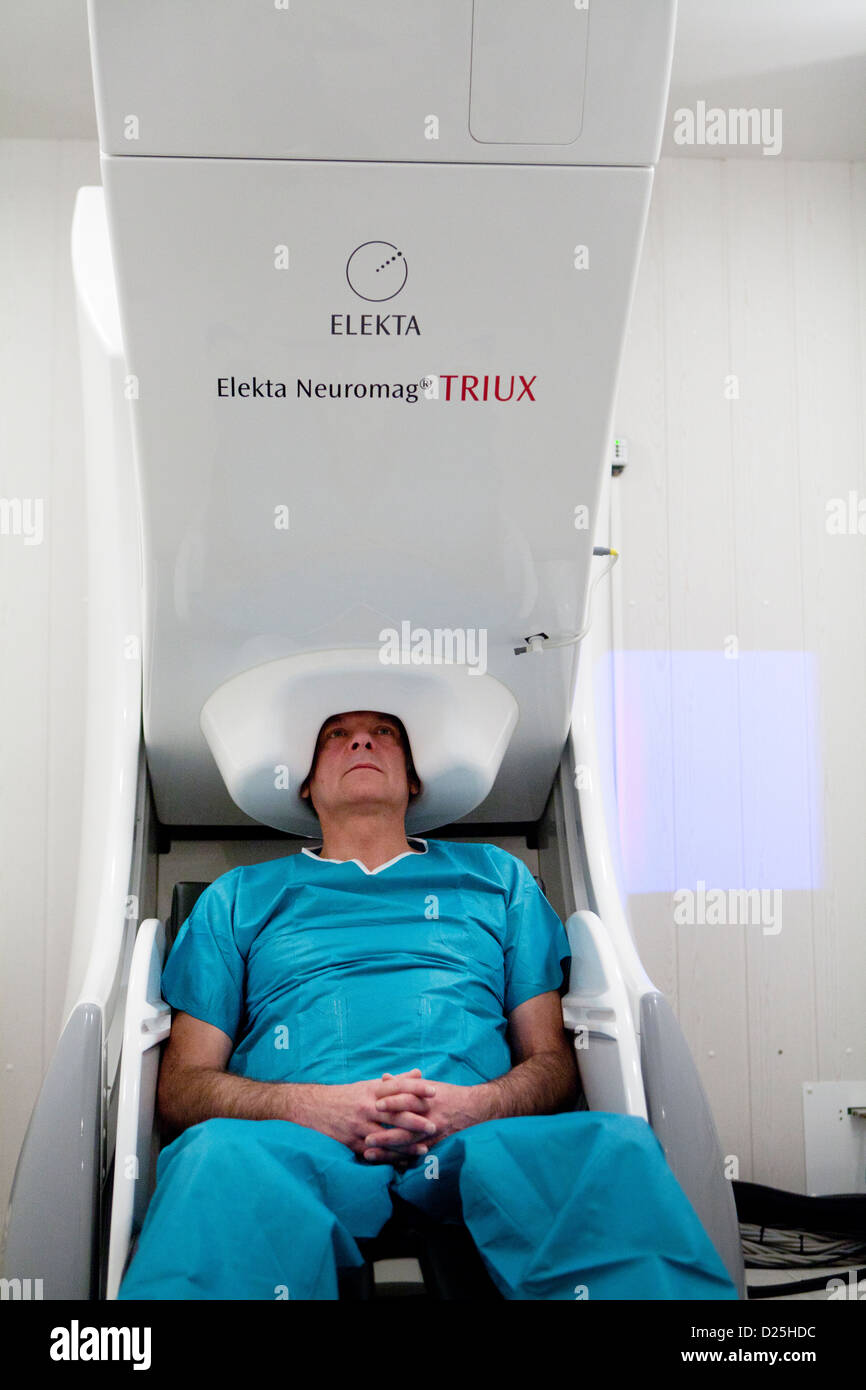 Magnetoencephalography hi-res stock photography and images - Alamy