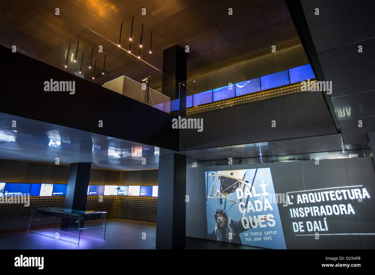 Gallery design hi-res stock photography and images - Alamy