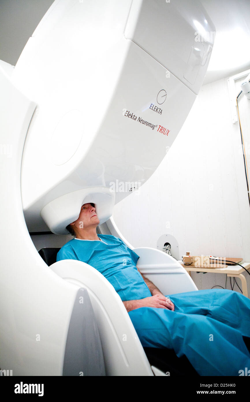 MAGNETOENCEPHALOGRAPHY Stock Photo: 52984036 - Alamy
