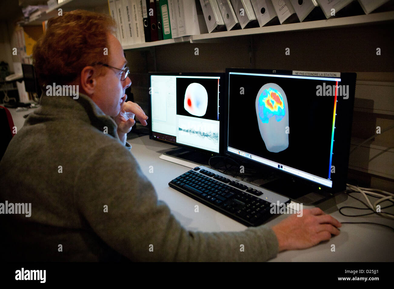 Magnetoencephalography hi-res stock photography and images - Alamy