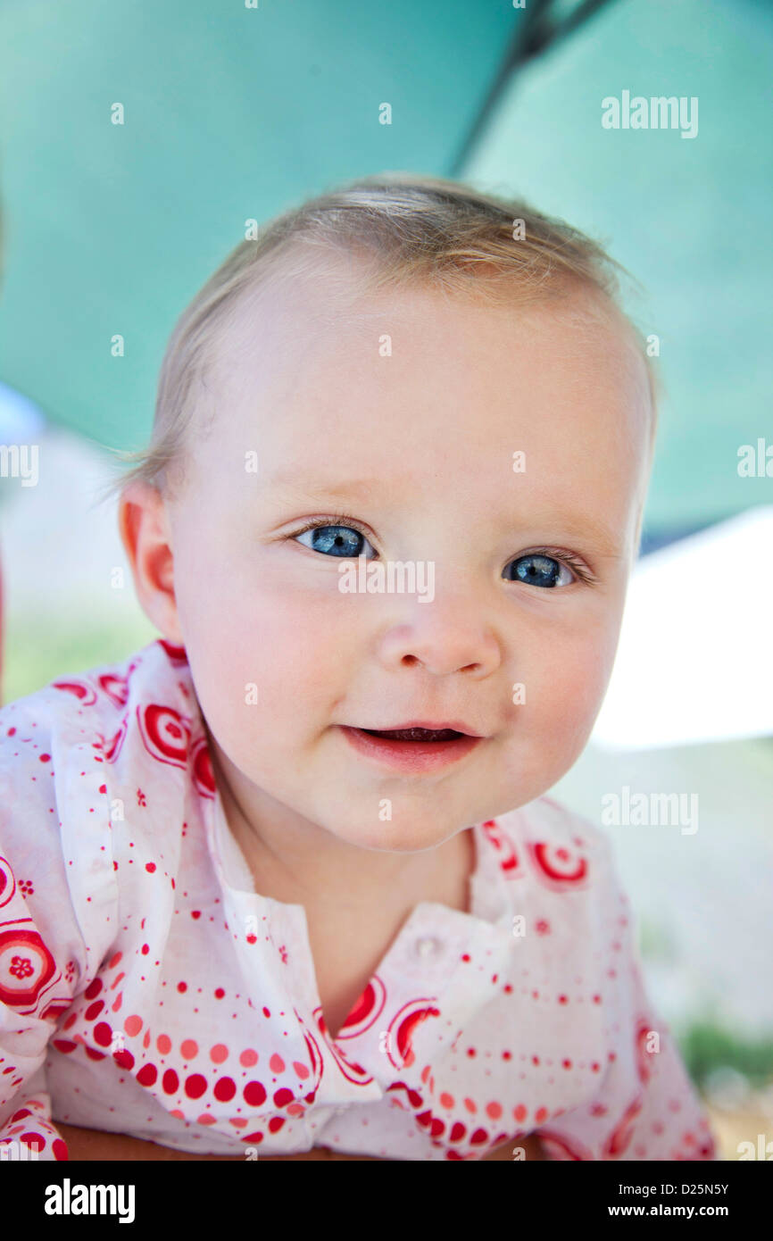 outdoors Exterior Outdoor Outside portrait Front view Head shot Head ...