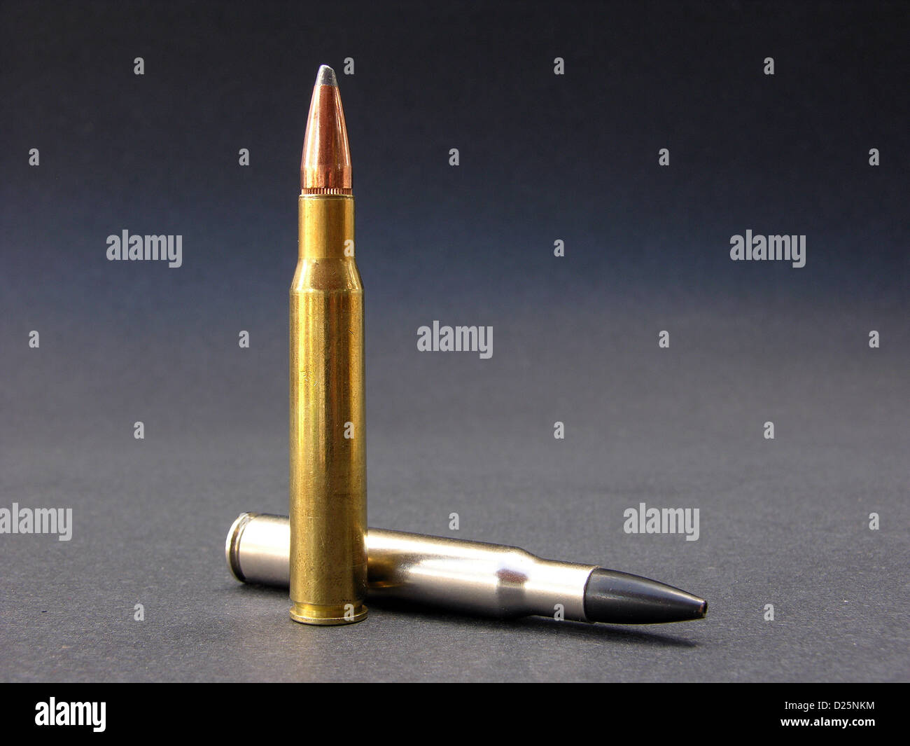 Primer bullet gun hi-res stock photography and images - Alamy