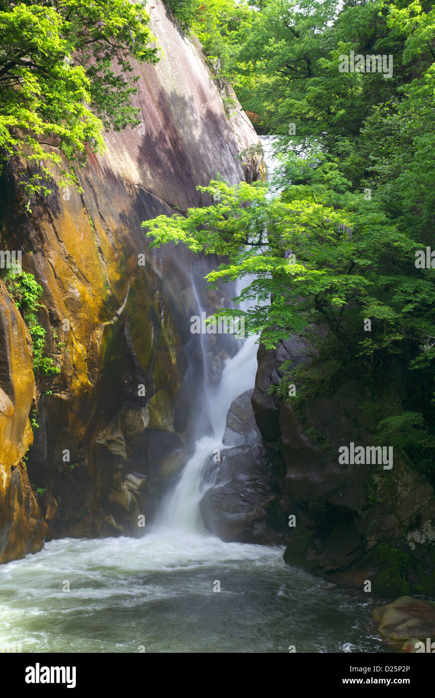 Senga waterfall hi-res stock photography and images - Alamy