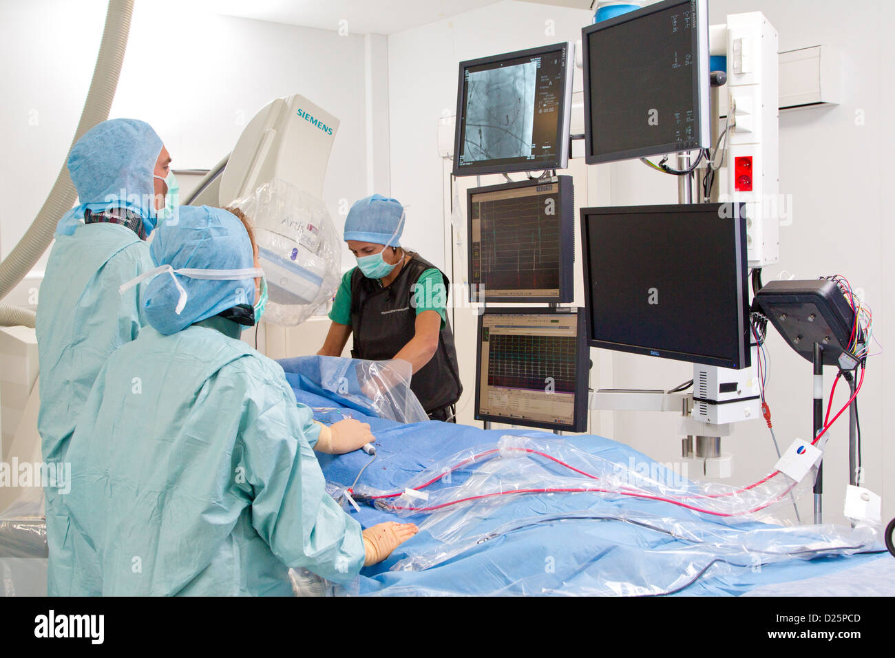 Cardiac ablation hi-res stock photography and images - Alamy