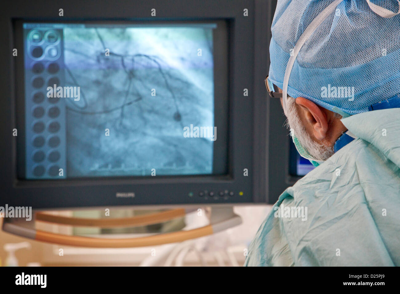Angiography High Resolution Stock Photography and Images - Alamy