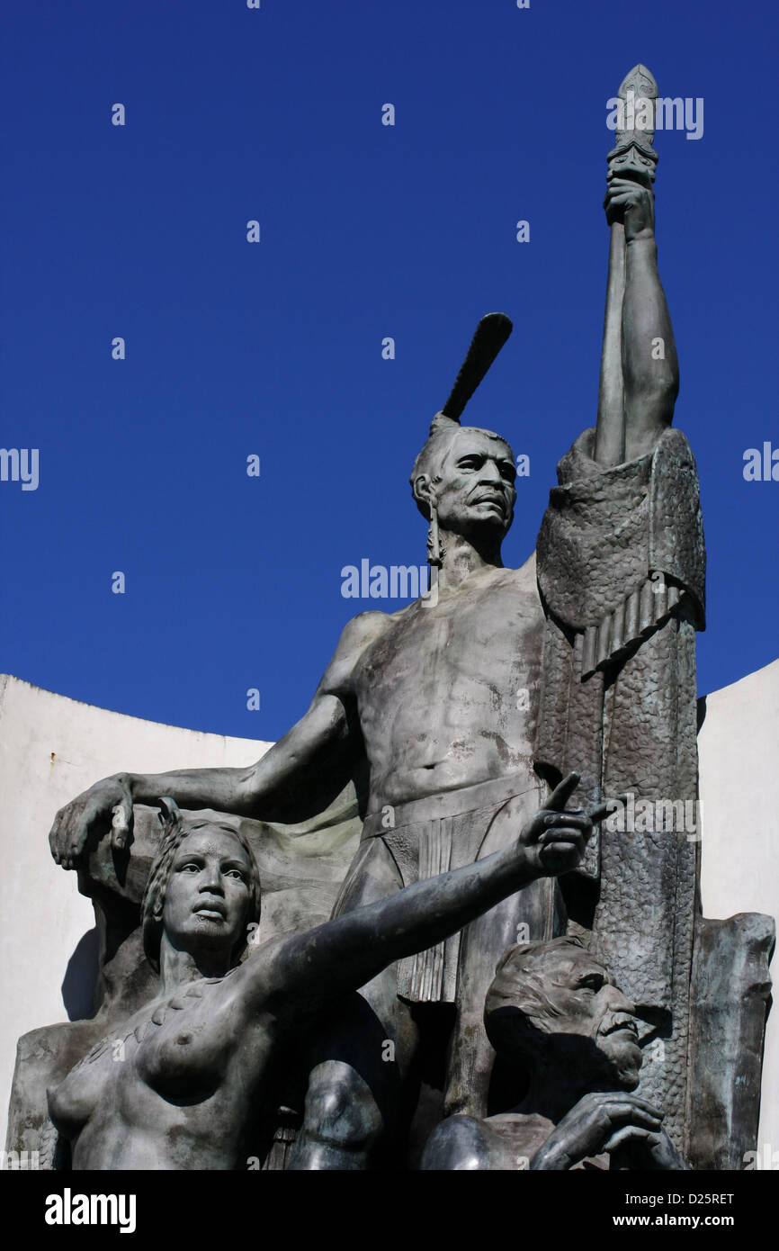 Kupe statue hi-res stock photography and images - Alamy