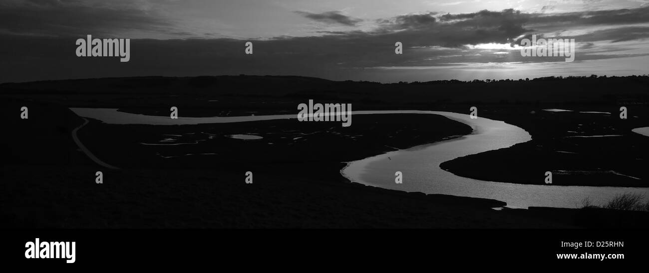 Sunset, Ox Bow river meander, Cuckmere River Haven, South Downs ...