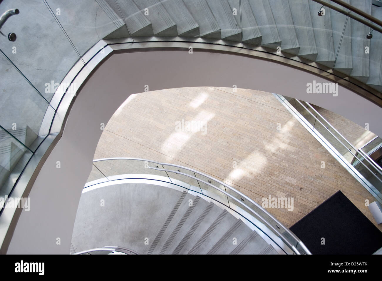 Circular architecture interior hi-res stock photography and images - Alamy