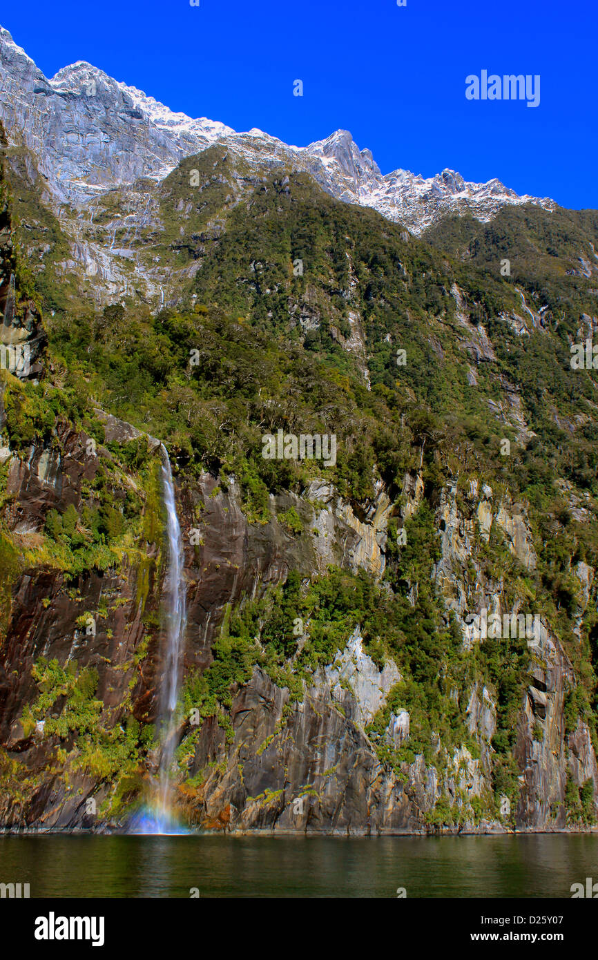Rainbow new zealand hi-res stock photography and images - Alamy